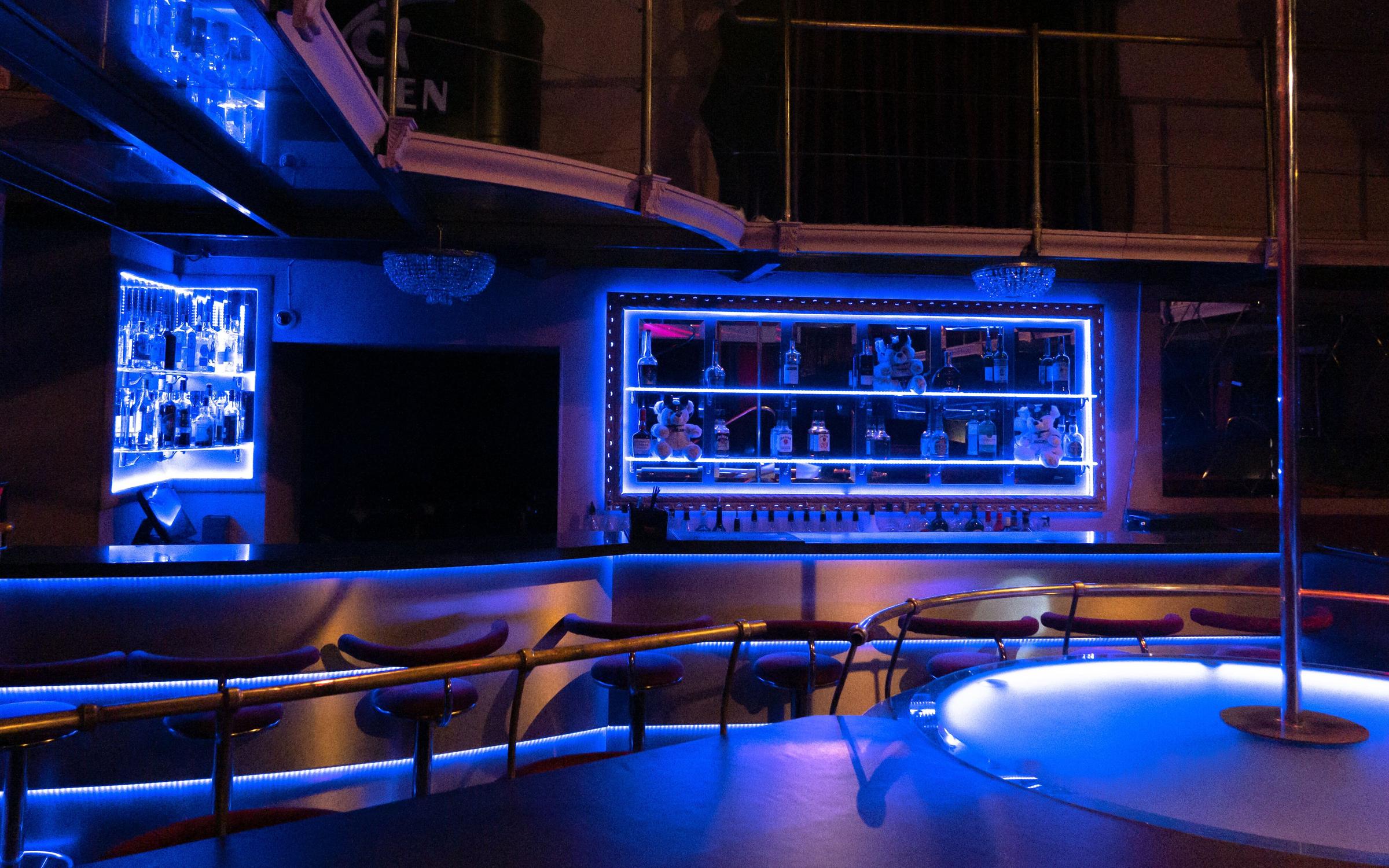 Sova bien, стриптиз-бар по адресу Санкт-Петербург, Невский проспект, 60 📍 отзывы, фото, цены ...